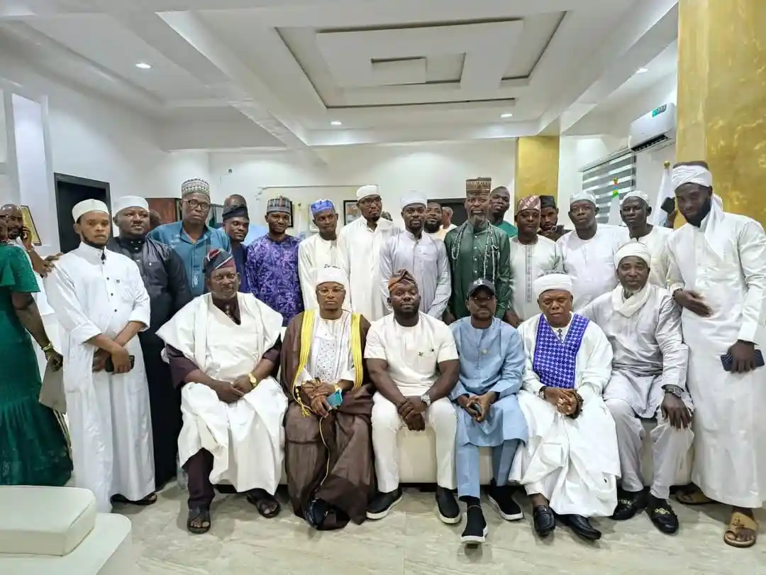 LAGOS 2025: Somolu LG Chairman 'Dullar' Presents Missionary